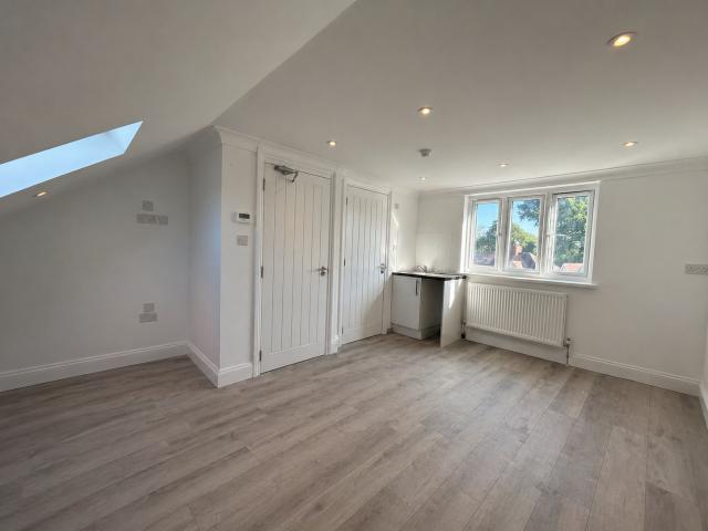 Ealling, W5 Century 21 United Kingdom