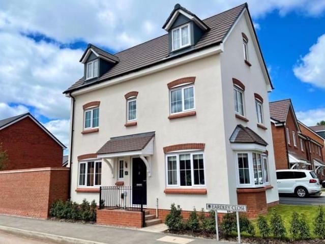 Eardley Close, Copthorne