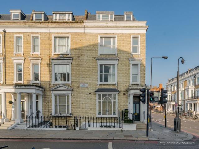 Eardley Crescent, Earls Court SW5, 4 bed flat to rent, £5,000 pcm | PrimeLocation