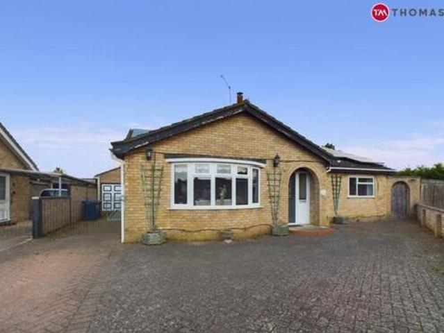 Earith, Meadow Way, Huntingdon, 4 Bedroom Bungalow