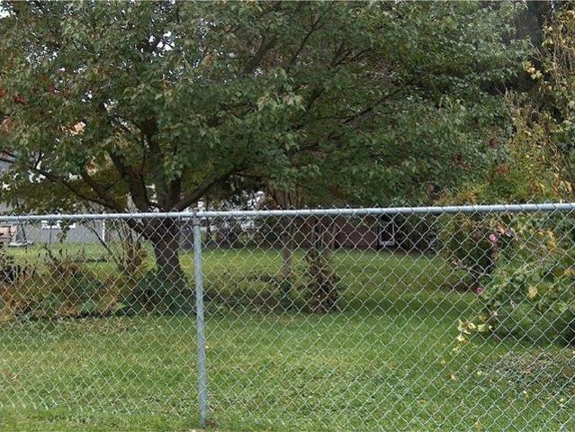 Earl St, Corning, NY 14830