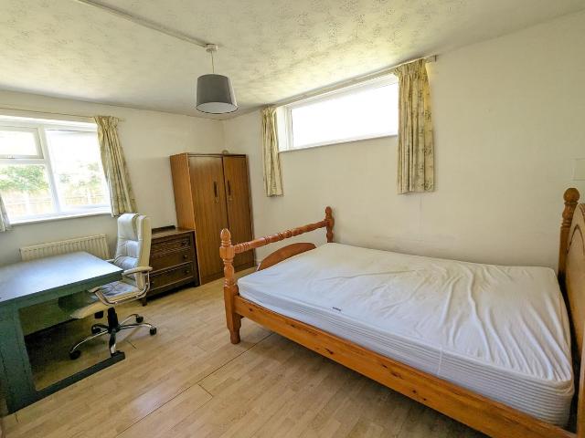 Earlham Road, Norwich NR4, 1 bed property to rent, £850 pcm | PrimeLocation