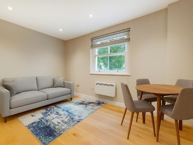 Earls Court Road, London SW5, 1 bed flat to rent, £2,400 pcm | PrimeLocation