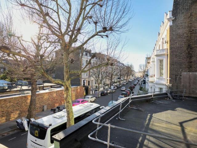 Earls Court Road, SW5, London