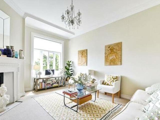 Earls Court Square, Earls Court, 1 Bedroom Flat