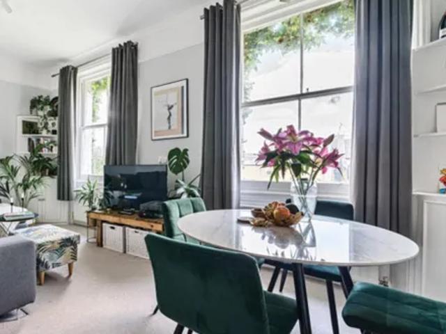 Earl's Court Square, London, SW5 9DJ, United Kingdom | 3 bed apartment for rent #166631390 | Rentberry