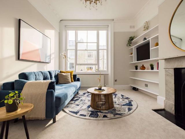 Earl's Court SW5, 1 bed flat to rent, £3,768 pcm | PrimeLocation