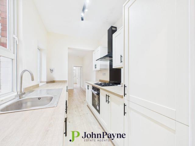 Earlsdon, Coventry, 3 bedroom, Terraced House