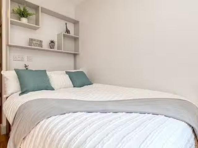 Earlsdon Street Premium Twodio