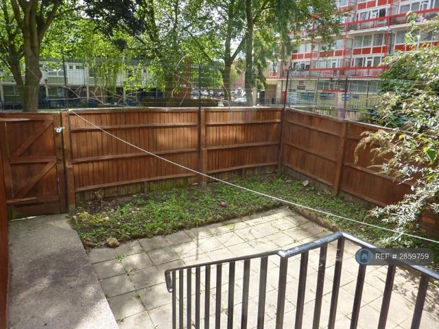 Earlsferry Way, London, N1 3 bed maisonette to rent £3,600 pcm £831 pw