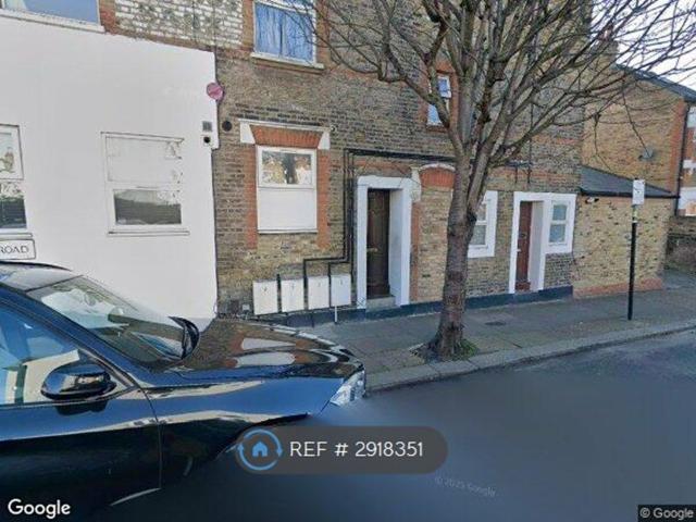 Earlsfield Road, London SW18, 2 bed flat to rent, £2,600 pcm | PrimeLocation