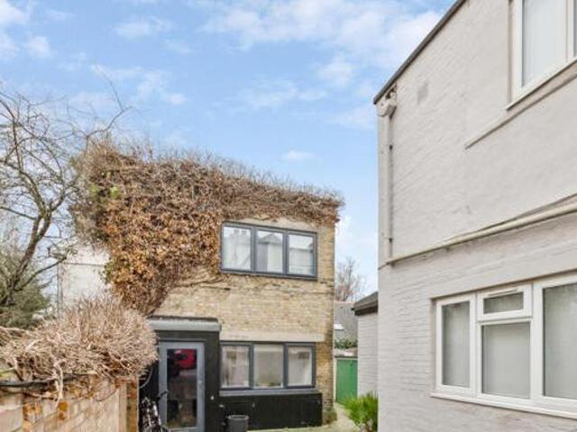 Earlsfield Road, Wandsworth Common, 1 Bedroom Flat