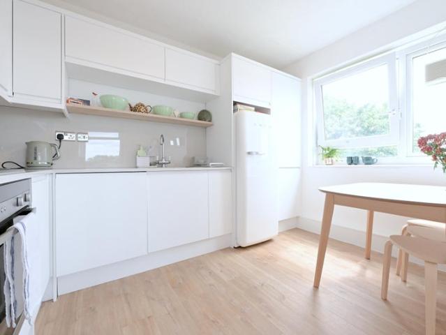 Earlsfield Short Term Let Asap