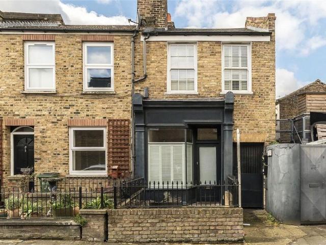 Earlswood Street, Greenwich 3 bed terraced house to rent £2,900 pcm £669 pw