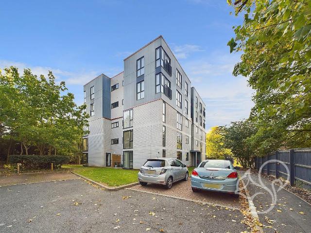 Earlswood Way, Colchester CO2, 2 bed flat to rent, £1,300 pcm | PrimeLocation