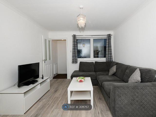 Earns Heugh Way, Aberdeen AB12, 1 bed flat to rent, £600 pcm | PrimeLocation