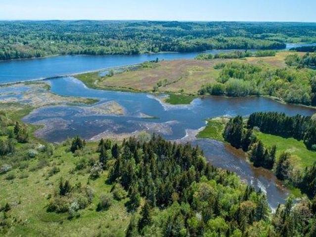 East Machias ME 04630 104261961