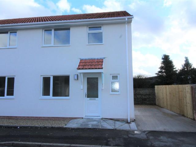 East Avenue, Bedwas, Caerphilly CF83, 2 bed semi detached house to rent, £950 pcm | PrimeLocation