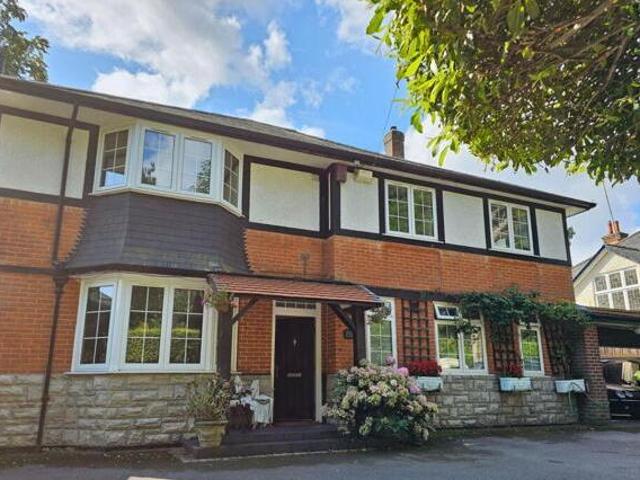 East Avenue, Bournemouth, 7 Bedroom Detached