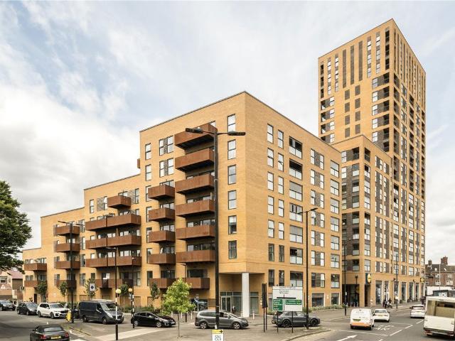 East Acton Lane, East Acton W3, 1 bed flat to rent, £2,300 pcm | PrimeLocation
