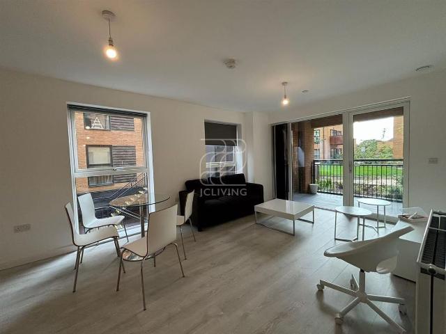 East Acton Lane, London W3, 2 bed flat to rent, £3,098 pcm | PrimeLocation