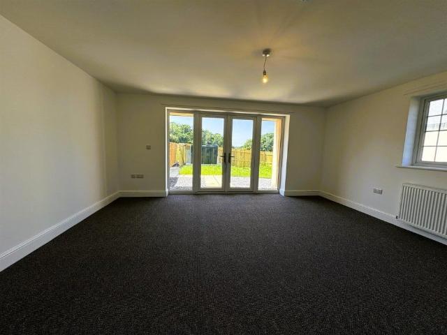 East Anstey, Tiverton