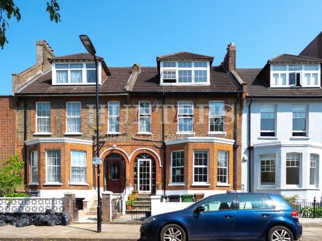East Bank, London N16, 5 bed property to rent, £4,995 pcm | PrimeLocation