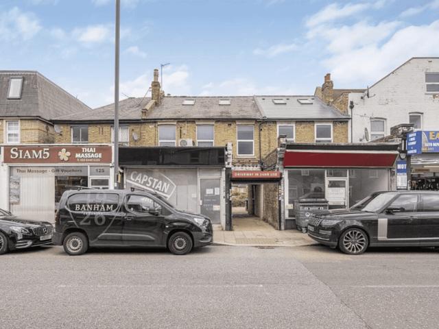 East Barnet Road, Barnet, EN4 4 bed apartment to rent £2,300 pcm £531 pw