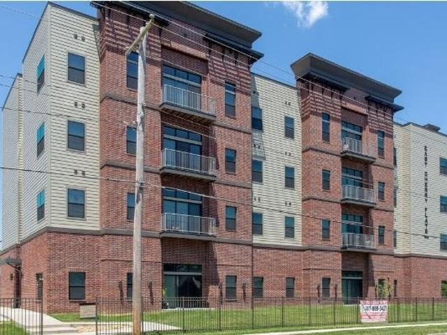 East Cherry Flats 4bdba