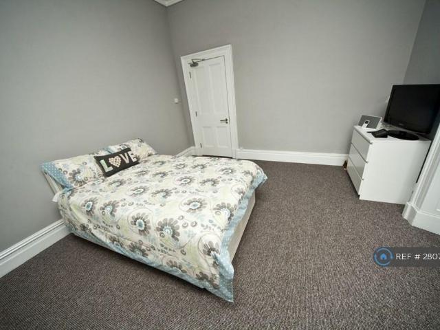 East Cliff Road, Preston, PR1 4 bed terraced house to rent £1,989 pcm £459 pw