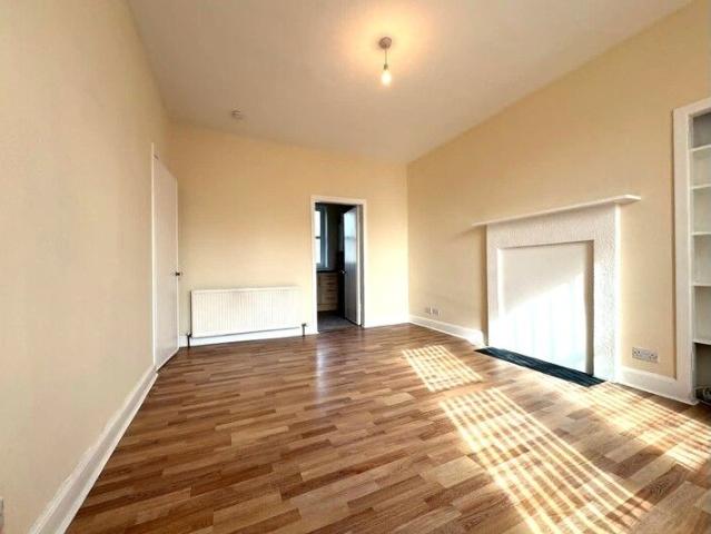 East Clyde Street, Helensburgh