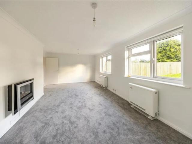 East Crescent