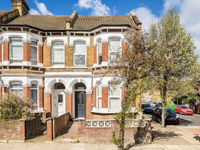East Dulwich Grove, East Dulwich SE22, 1 bed flat to rent, £1,350 pcm | PrimeLocation