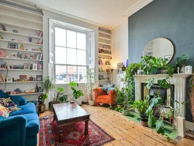 East Dulwich Road, East Dulwich, 2 Bedroom Flat