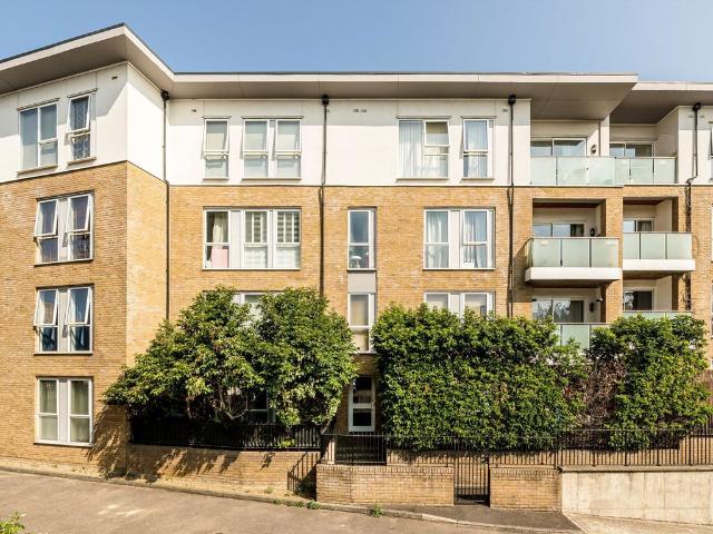 East Dulwich Road, East Dulwich SE22, 1 bed flat to rent, £1,850 pcm | PrimeLocation