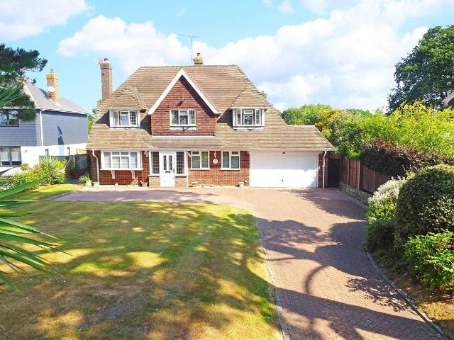 East Drive, Angmering, West Sussex BN16, 4 bed detached house to rent, £3,500 pcm | PrimeLocation