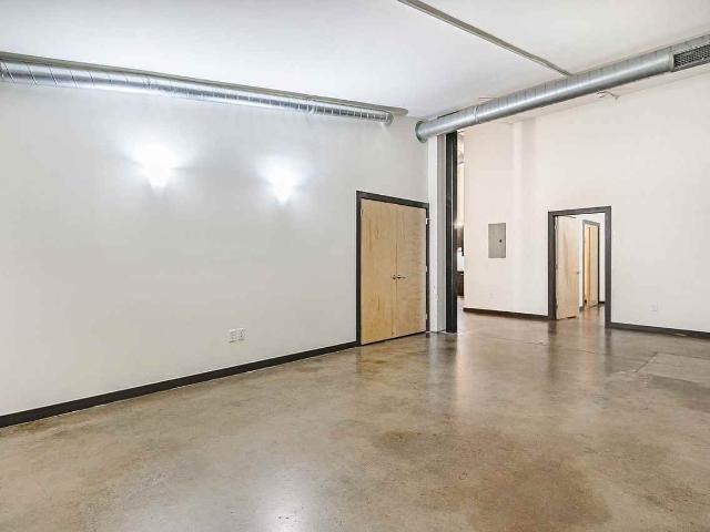 East End Village Master Tenant LLC 2 Bedroom Apartment for Rent at 401 S Elgin Ave, Tulsa, OK 74120 East Village