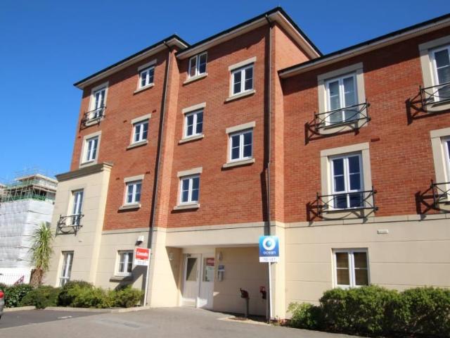 East Fields Road, Cheswick Village, Bristol BS16, 2 bed flat to rent, £1,400 pcm | PrimeLocation