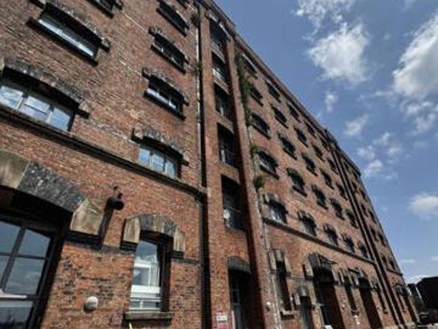 East Float Quay, Dock Road, 3 Bedroom Apartment