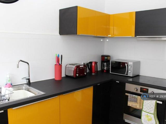 East Fountainbridge, Edinburgh, EH3 1 bed flat to rent £1,380 pcm £318 pw