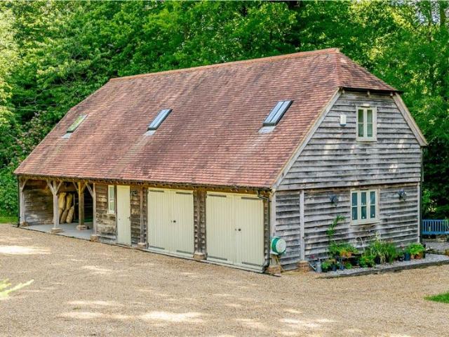 East Grinstead Road, North Chailey, Lewes BN8, 1 bed flat to rent, £1,200 pcm | PrimeLocation