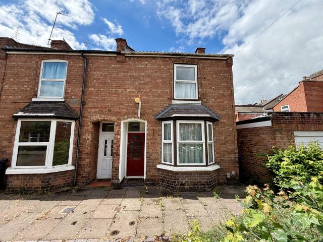 East Grove, Leamington Spa CV31, 2 bed terraced house to rent, £1,200 pcm | PrimeLocation