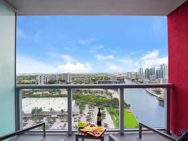 East Hallandale Beach Boulevard