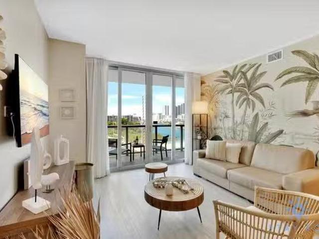 East Hallandale Beach Boulevard