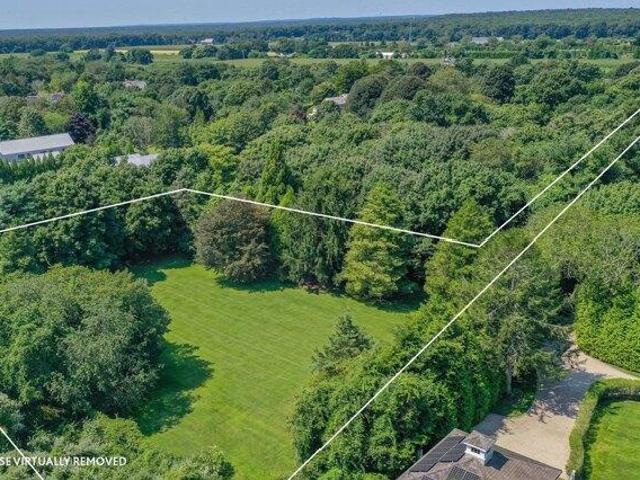 East Hampton NY 11937 103620224
