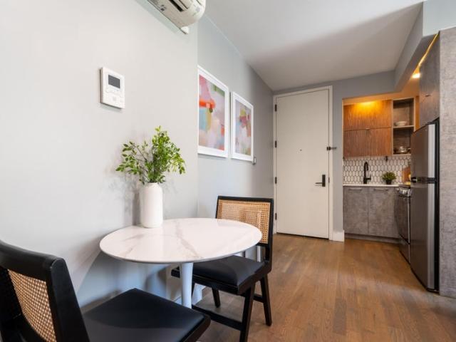 East Harlem 3 bed w/ modern kitchen