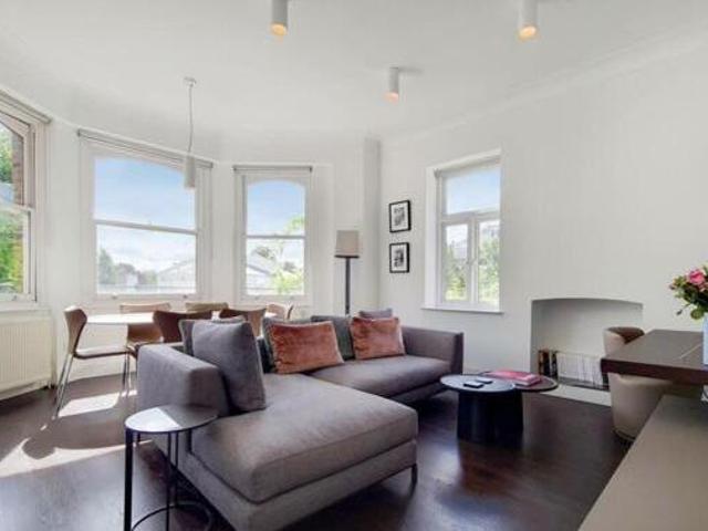 East Heath Road, Hampstead, 2 Bedroom Flat
