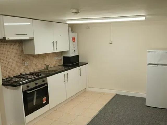 East India Dock Road, London, E14 8EZ, United Kingdom | 1 bed apartment for rent #114905813 | Rentberry