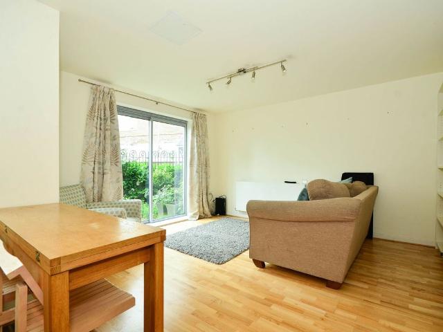 East India Dock Road, Poplar, London E14, 1 bed flat to rent, £1,799 pcm | PrimeLocation