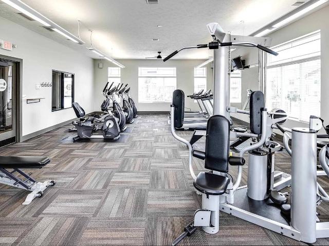 East Lake Flats 1 Bedroom Apartment for Rent at 7210 S 89th St, Lincoln, NE 68526